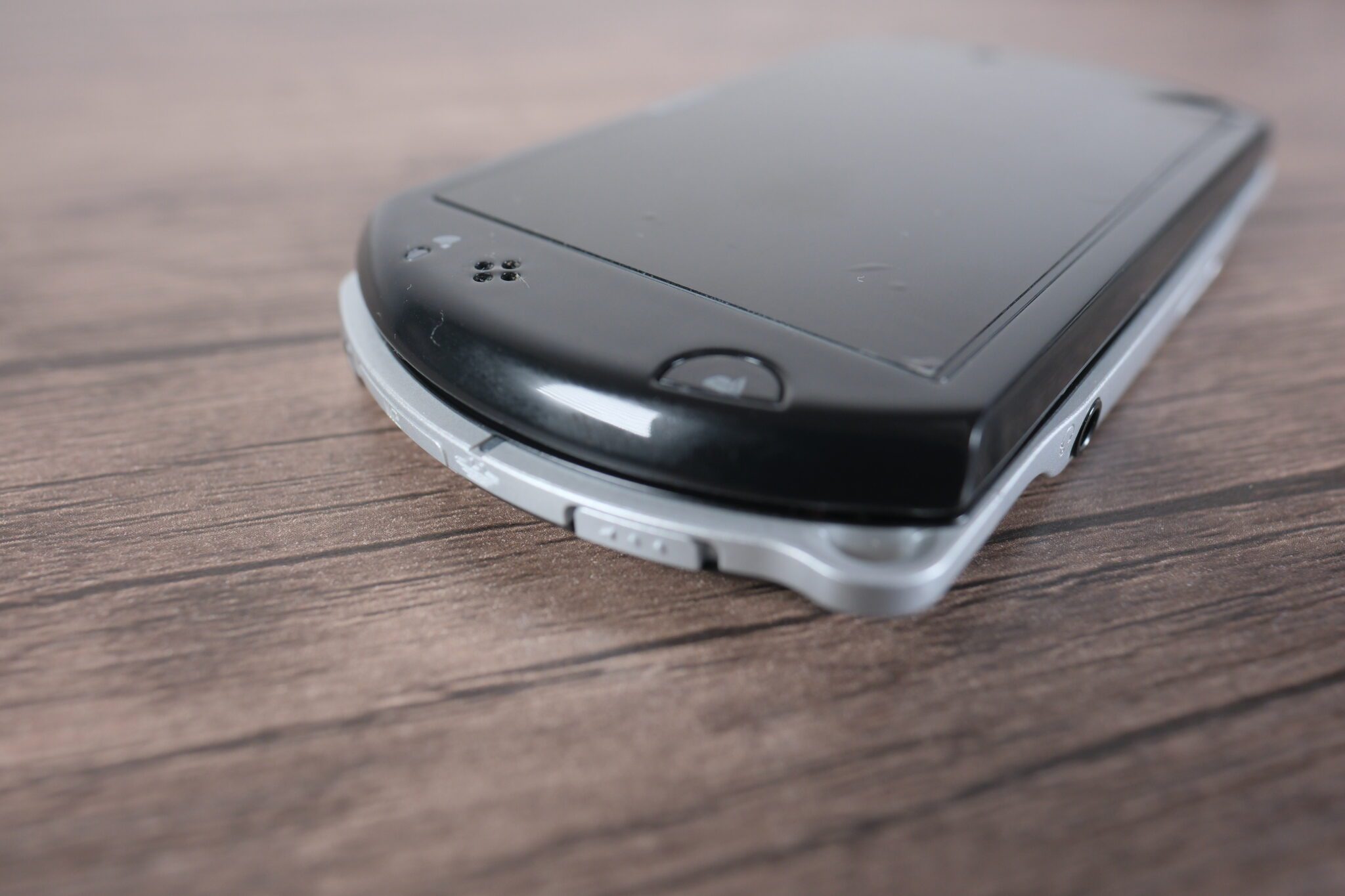 15年越しにPSP goを購入レビュー。2025年でも欲しければ買って損なし | Gadget Nyaa | ガジェットブログ